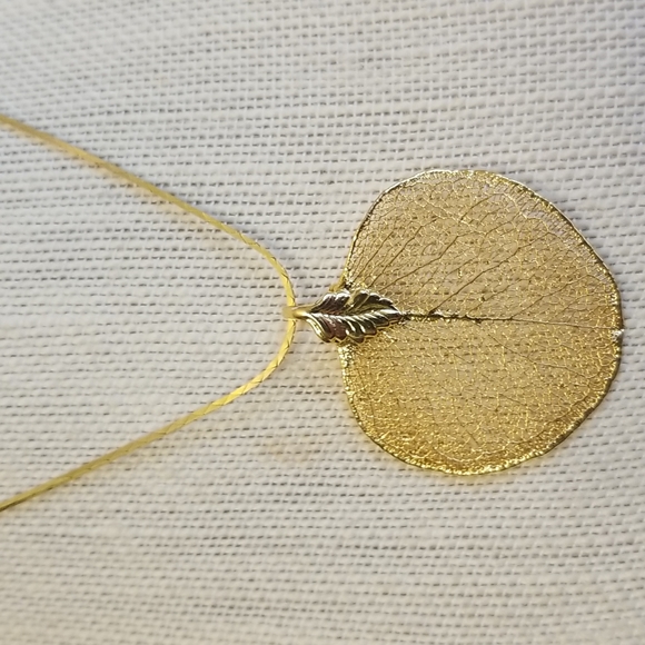 Vintage Jewelry Vintageretro Gold Leaf Necklace Poshmark
